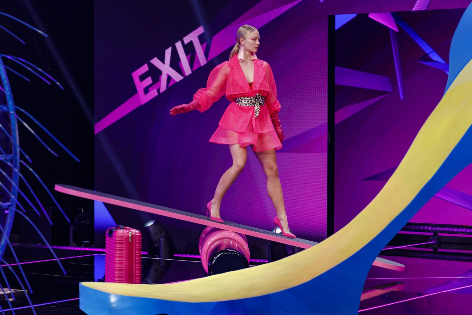 GNTM: Extremes Shooting in 122 Meter Höhe über Berlin