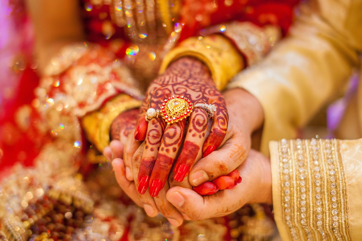 Frau Aus Bangladesch Schwimmt Durch Krokodil Fluss Nach Indien Um Online Liebe Zu Heiraten frau-aus-bangladesch-schwimmt-durch-krokodil-fluss-nach-indien-um-online-liebe-zu-heiraten