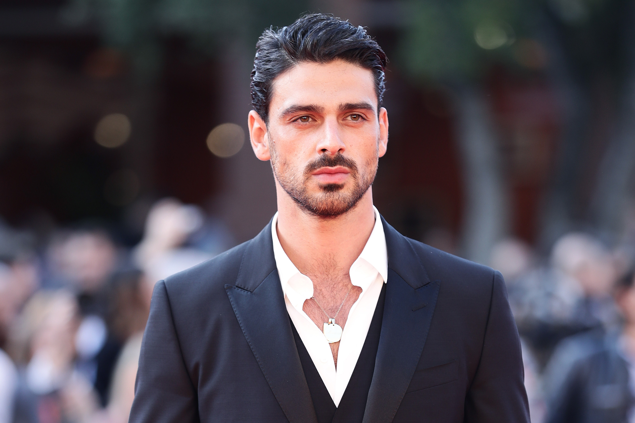 Läuft da etwas zwischen Khloé Kardashian und "365 Days"-Star Michele ...