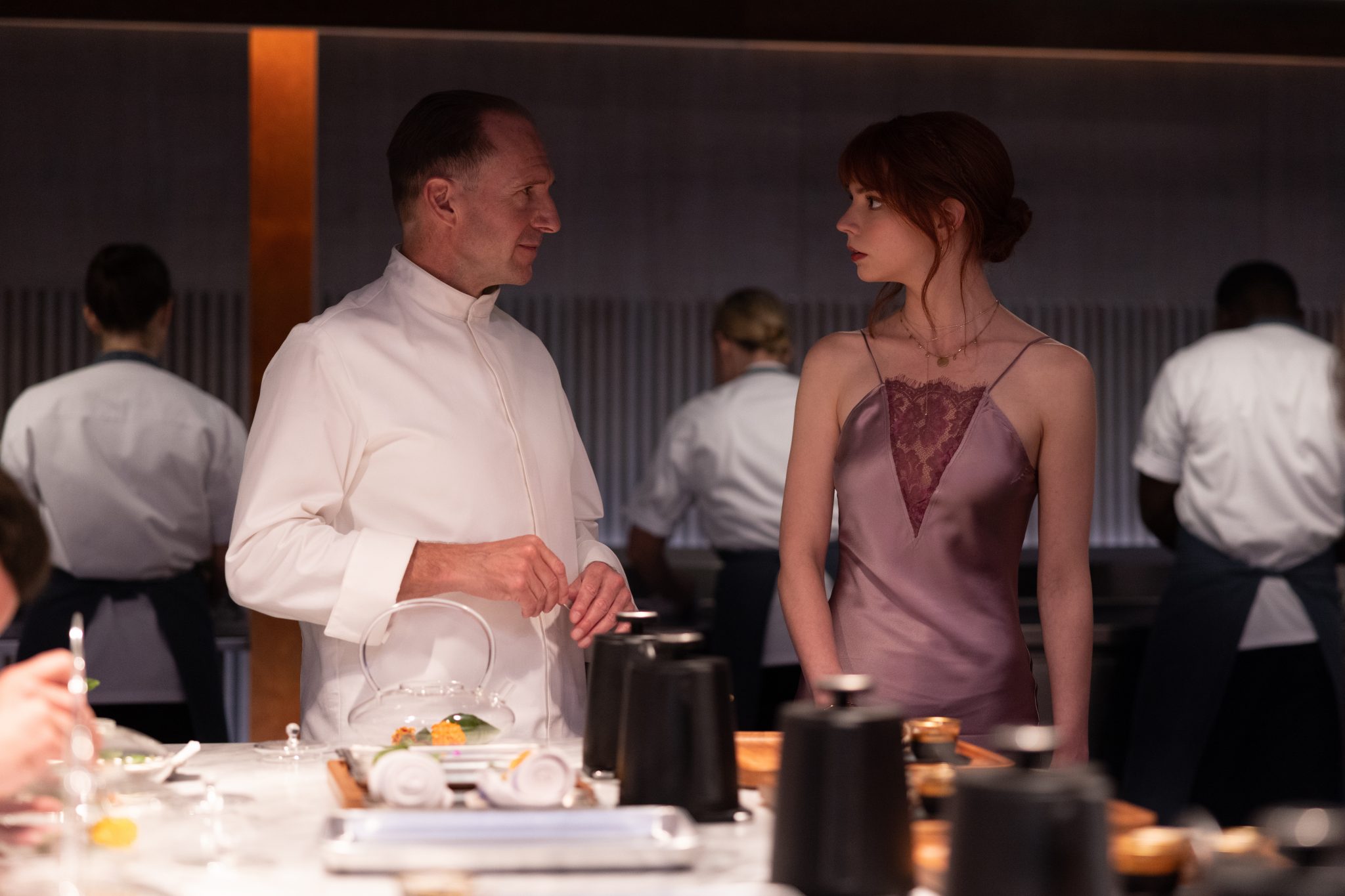 "The Menu": Was passiert, wenn Lord Voldemort zum rachsüchtigen ...