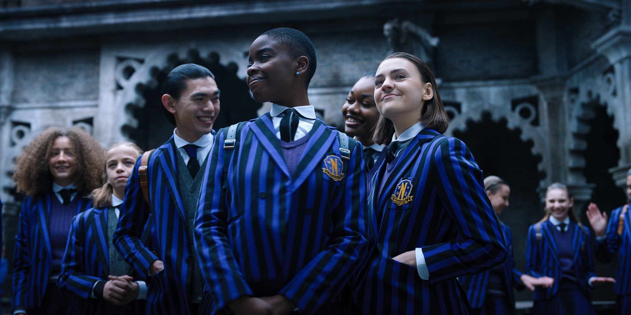 So kannst du Schüler auf der „Wednesday“ Nevermore Academie werden