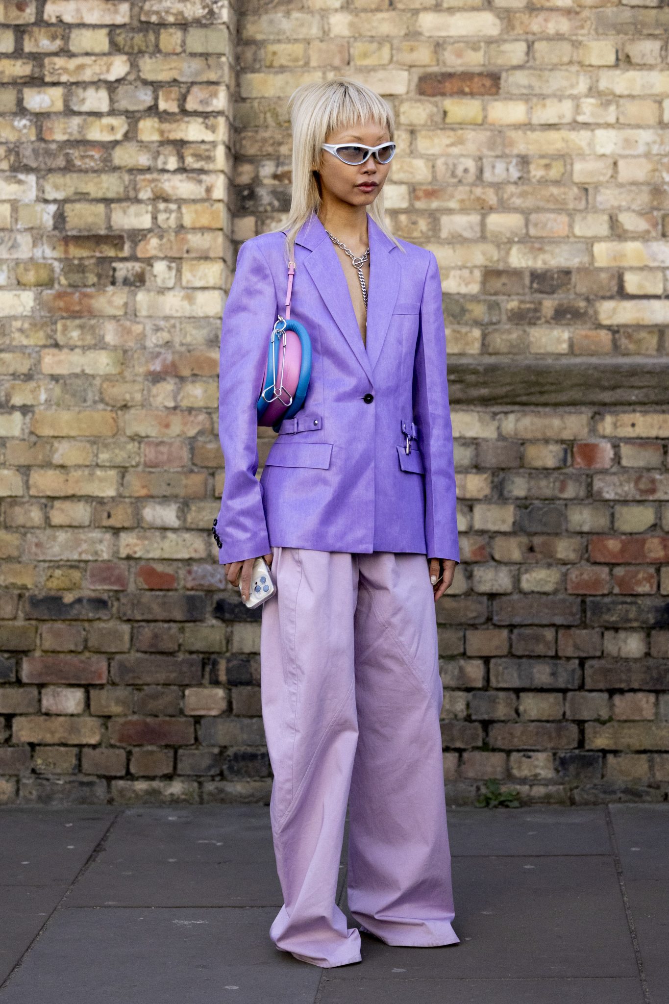 Monochrome Looks: So stylt ihr den "Ton in Ton"-Trend nach