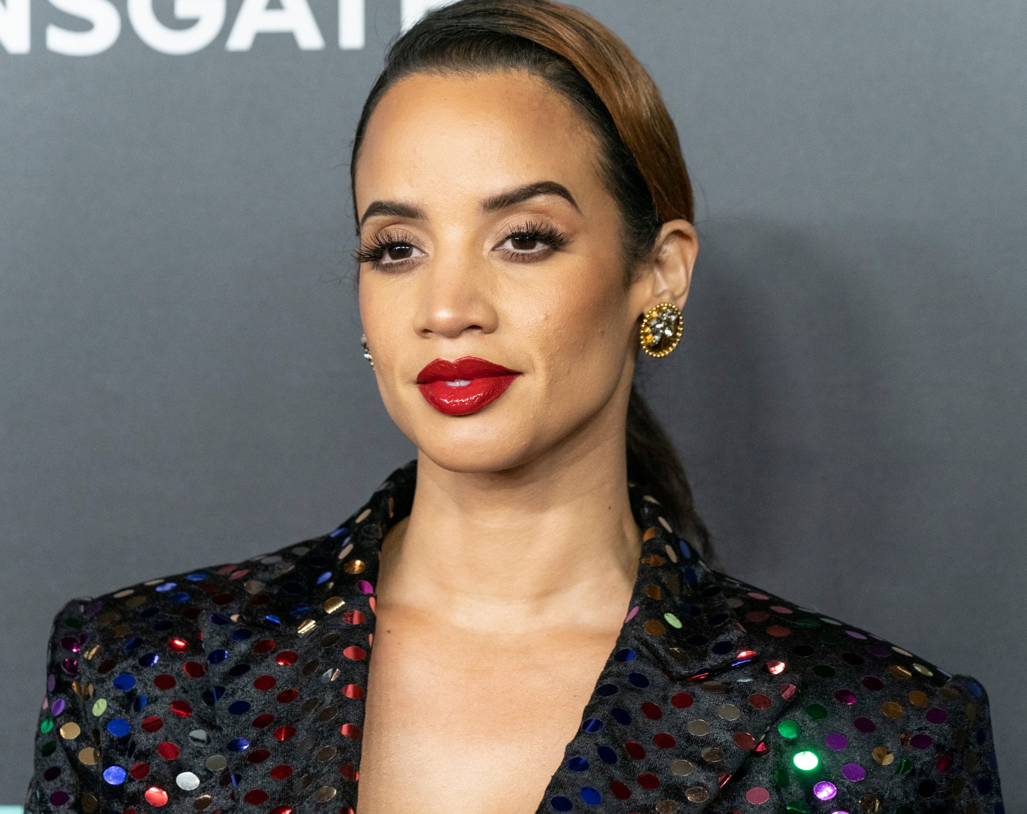 "Orange Is the New Black"-Star Dascha Polanco wird mit 40 Jahren Großmutter